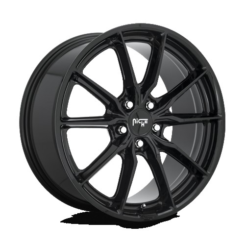 Niche M240 RAINIER | Quattro Tires